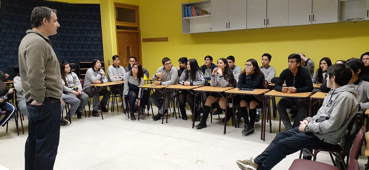 TRABAJADORES DE BLURIVER TRANSMITEN SUS CONOCIMIENTOS A ALUMNOS DE ...