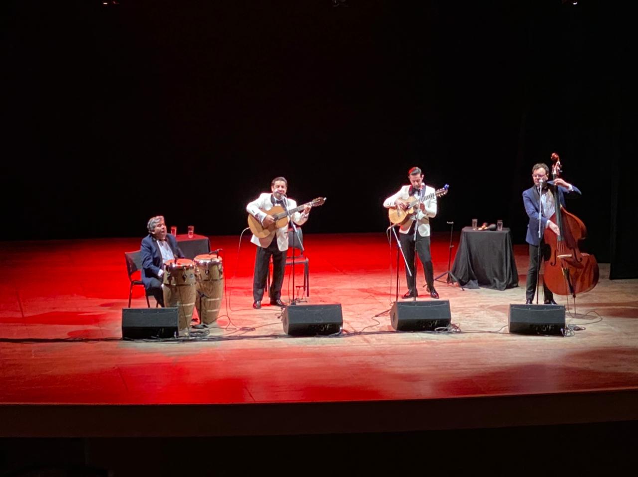 Adultos mayores disfrutaron de un fin de semana musical en actividades ...